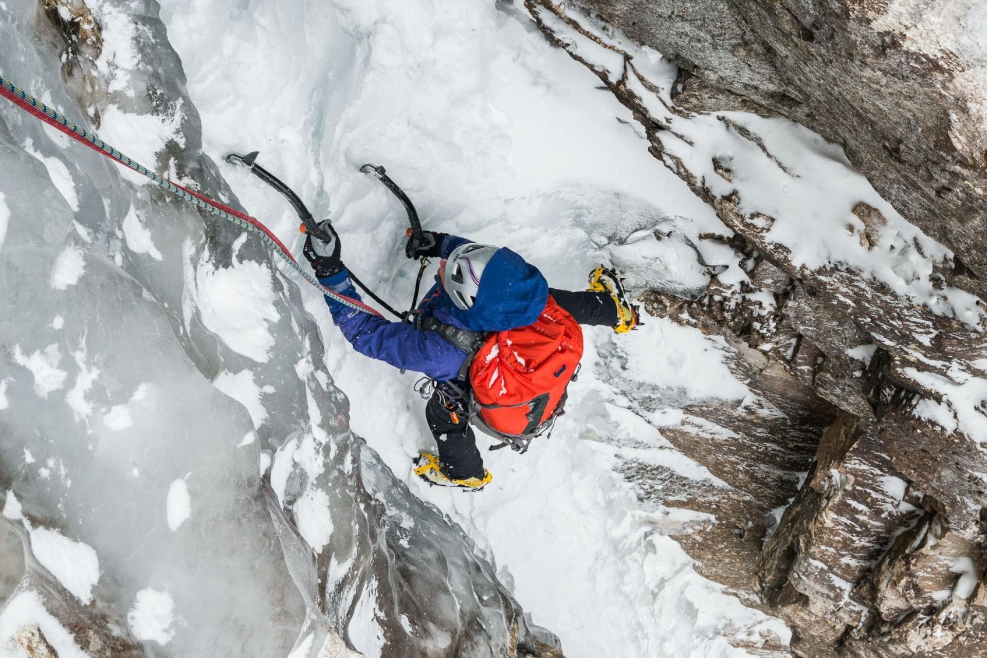 Level 1 - Introduction to Icefall Climbing - Alps -… | ISM